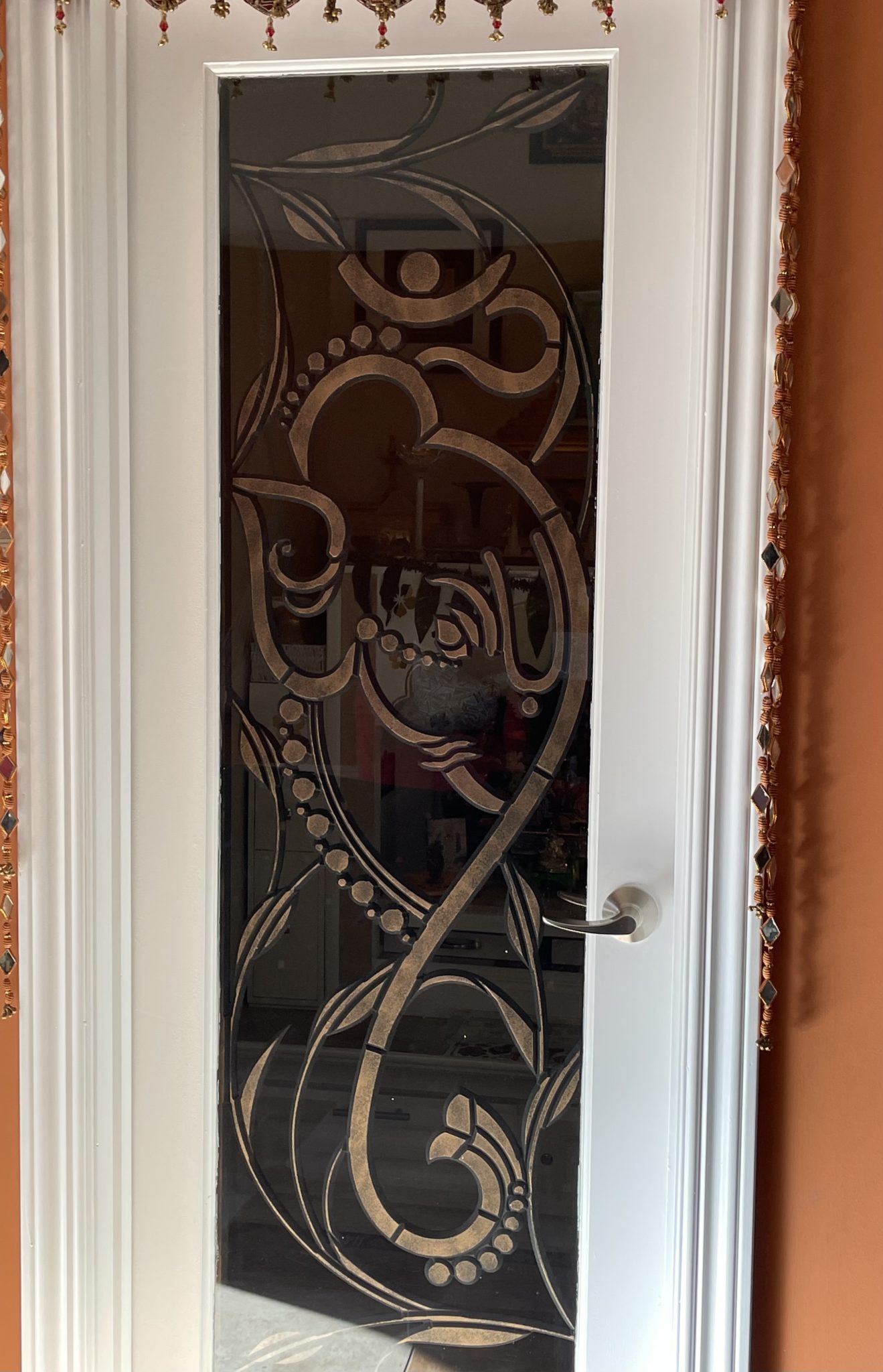 Prayer Room Door | Pinakin Designs - Decorating Den Interiors